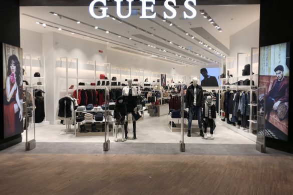 Guess Spring/Summer 2018 – Underlines Magazine
