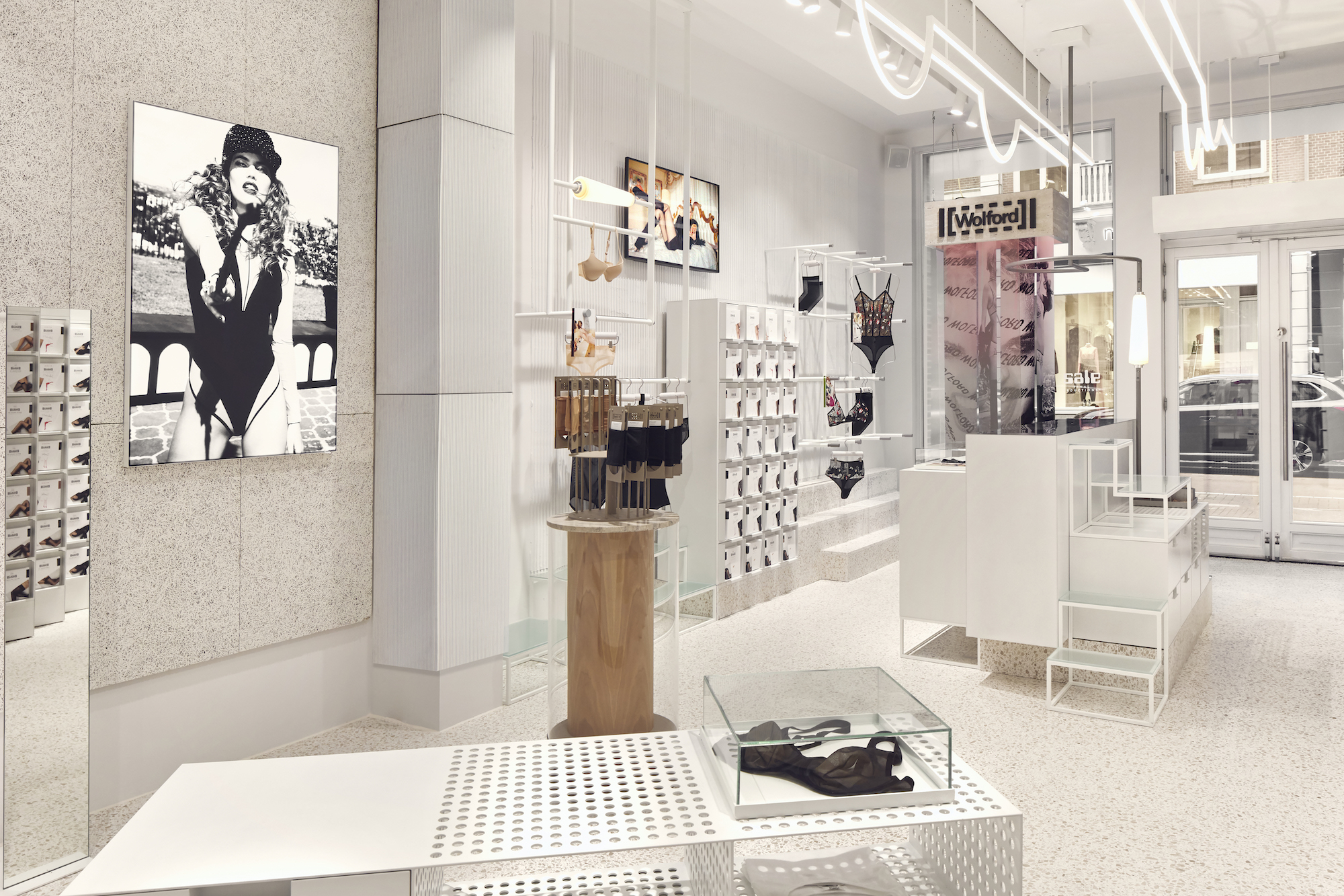 Wolford unveils new store concept in Amsterdam – Underlines Magazine