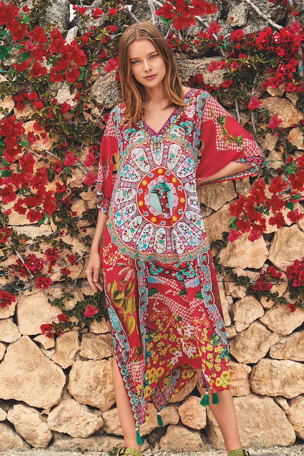 Iconique Spring/Summer 2022 – Underlines Magazine